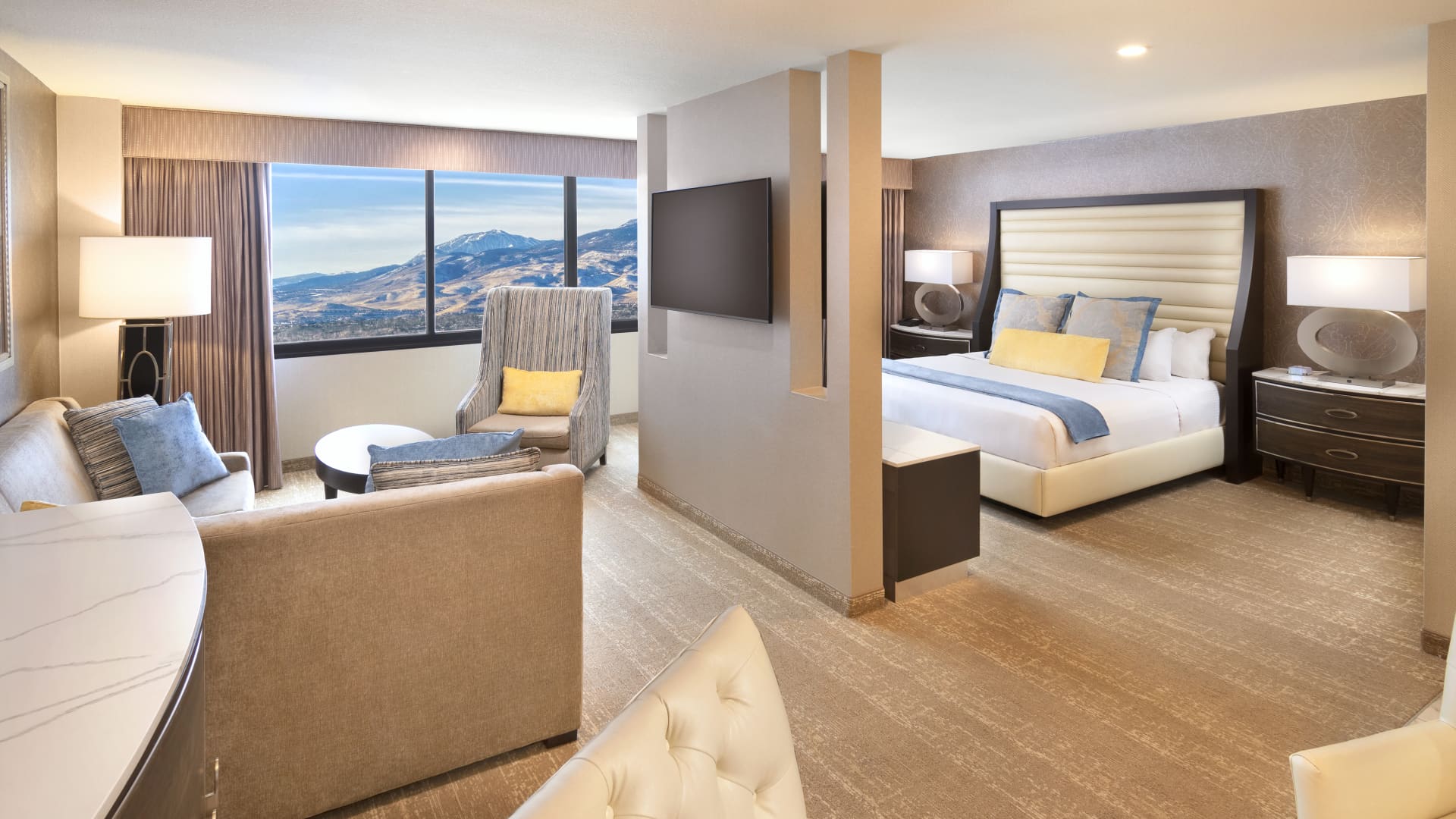 Reno Hotels: Luxury Rooms & Suites at Grand Sierra Resort
