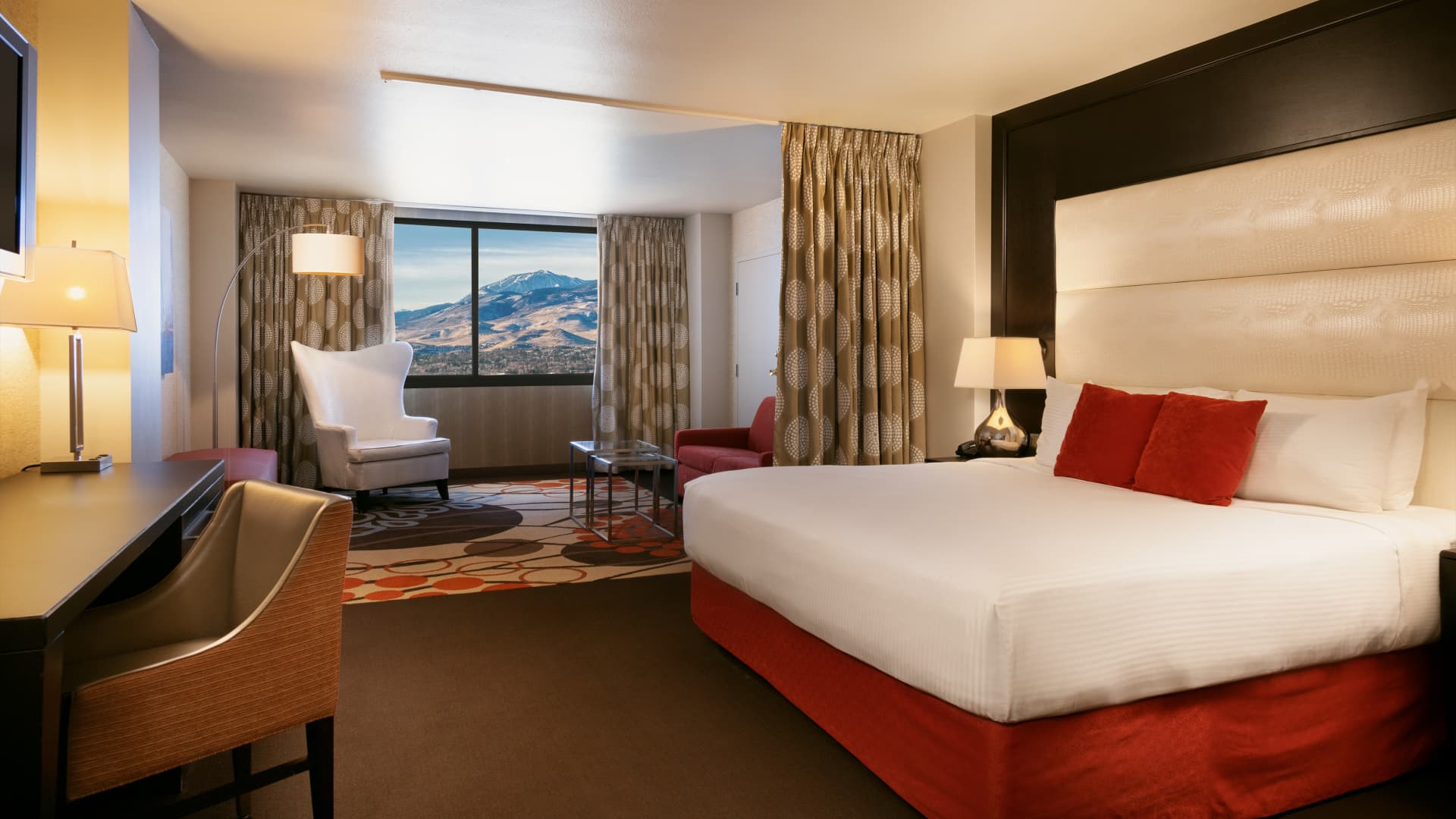 Hotel Rooms & Suites | Grand Sierra Resort | Hotel in Reno, NV