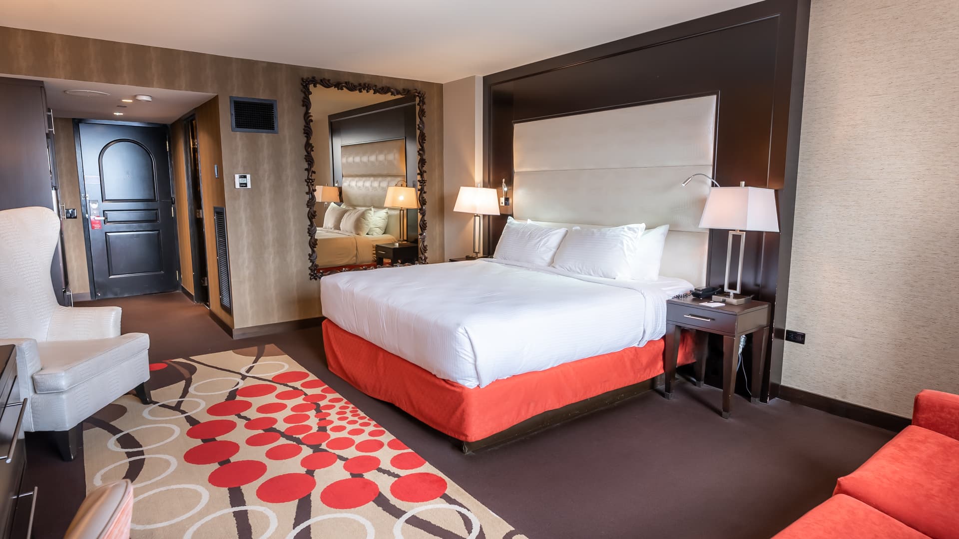 Summit King Room | Grand Sierra Resort | Hotel in Reno, NV