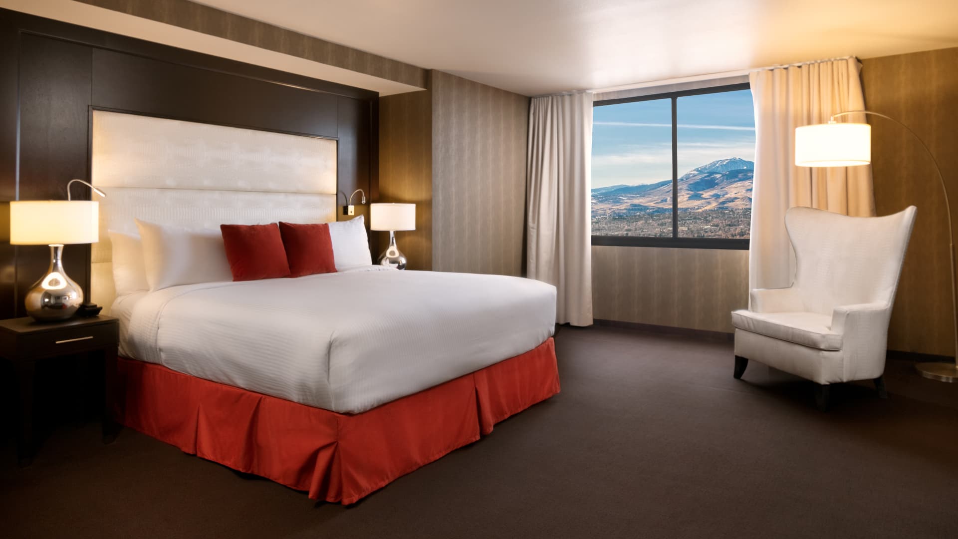 Hotel Rooms & Suites | Grand Sierra Resort | Hotel in Reno, NV